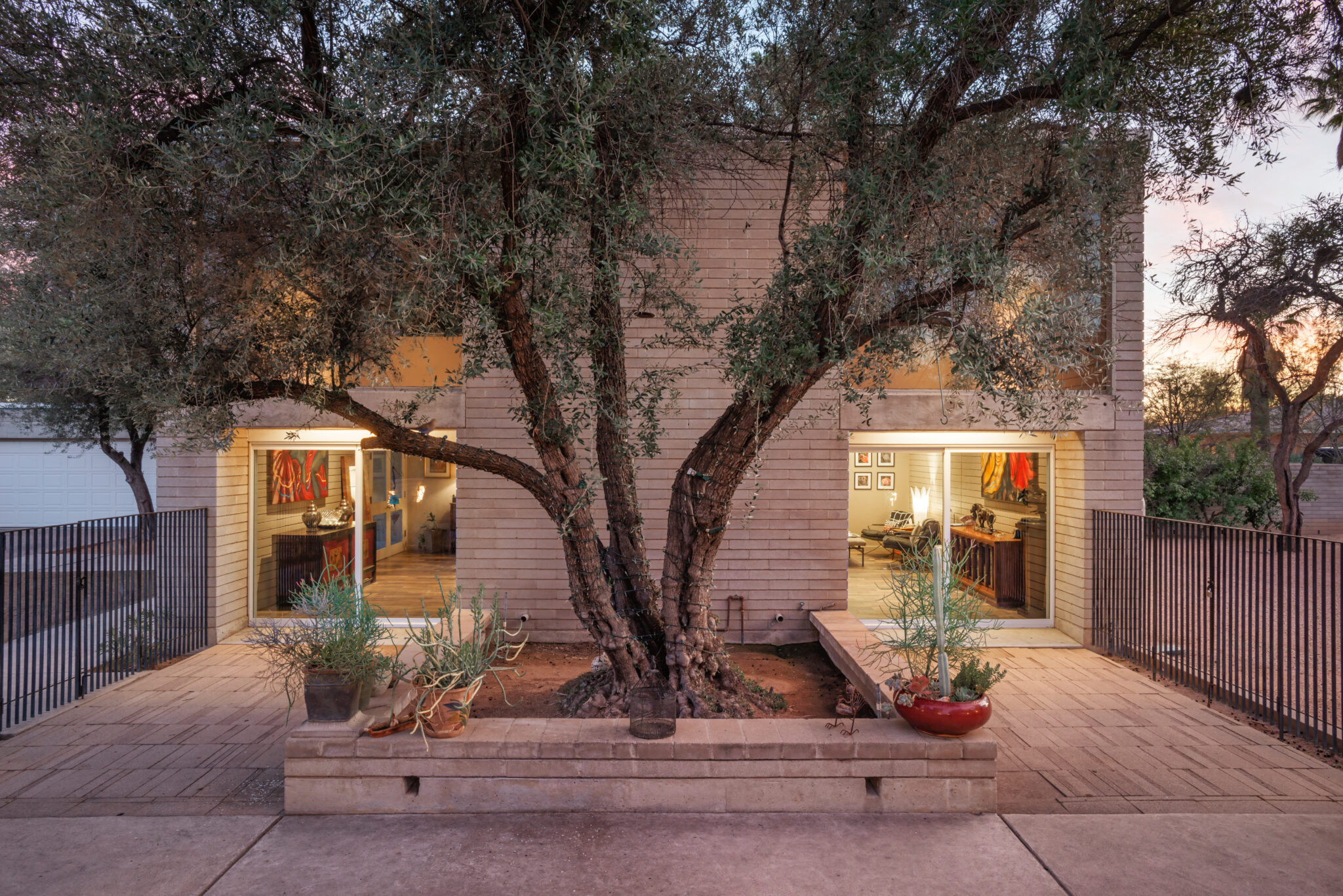 Tucson's Kirby Lockard House Designated a Historic Landmark - Atomic Ranch